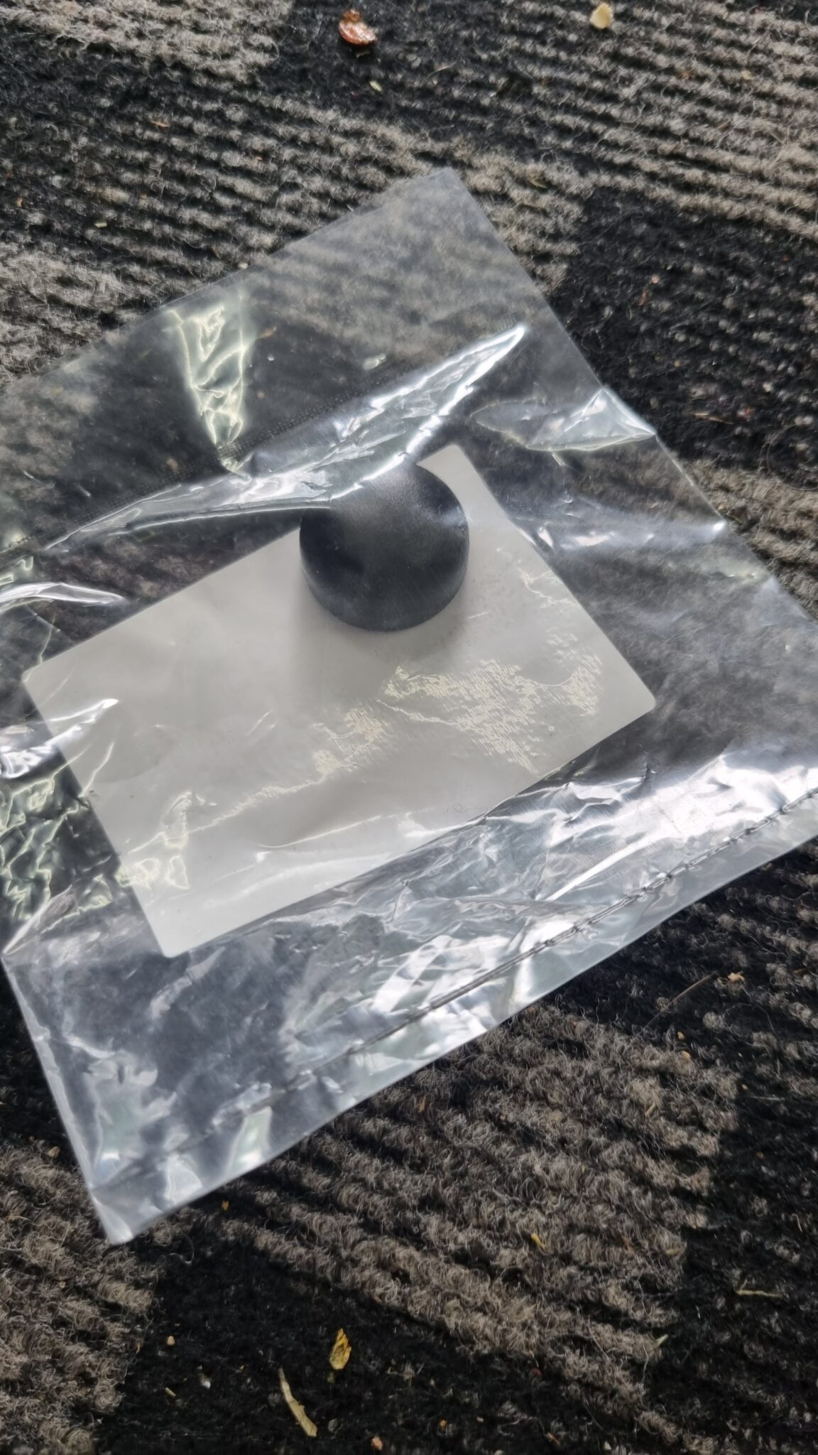 Genuine Wiper Arm Bolt Cover – JohnnypartsNZ